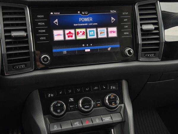 Skoda Kodiaq 2018 Pērnava vietnē Zils Skoda Kodiaq 2018 Pērnava, ar dzinēja tilpumu 1.50 L un nobraukumu 73 tūkst. km par 22900 €, foto 9 vietnē AUTOMOTO.COM.LV