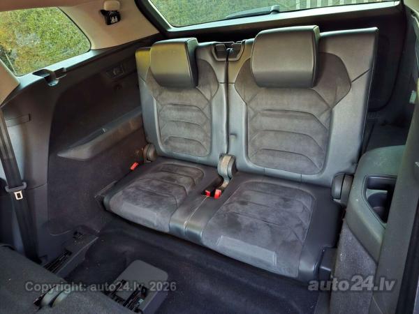 Zils Skoda Kodiaq 2017 Rapla, ar dzinēja tilpumu 2.00 L un nobraukumu 274 tūkst. km par 18600 €, foto 11 vietnē AUTOMOTO.COM.LV