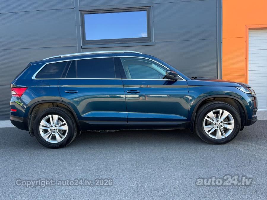 Синий Шкода Kodiaq 2017 в Курессааре, объемом двигателя 2.00 л и пробегом 279 тыс. км за 13990 €, фото 7 на AUTOMOTO.COM.LV