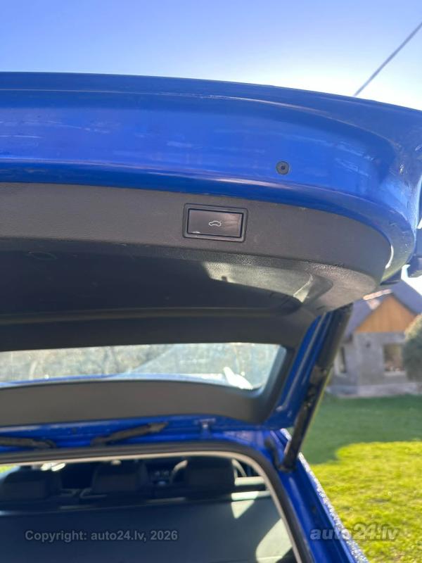 Blue Skoda Kodiaq 2018 in Tallinn, with an engine capacity of 2.00 L and mileage of 205 thousand km for 16500 €, photo 5 on AUTOMOTO.COM.LV
