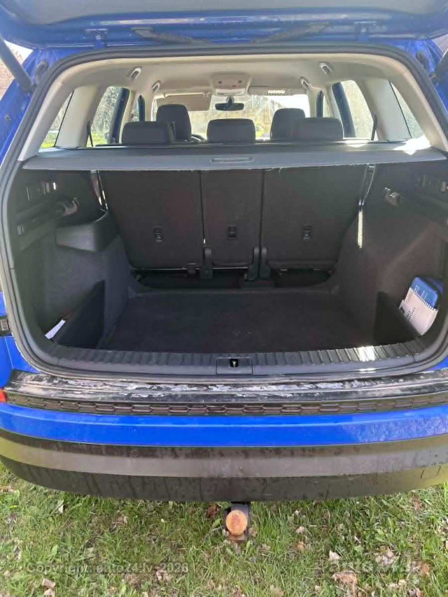 Zils Skoda Kodiaq 2018 Tallina, ar dzinēja tilpumu 2.00 L un nobraukumu 205 tūkst. km par 16500 €, foto 7 vietnē AUTOMOTO.COM.LV