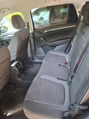 Blue Skoda Kodiaq 2019 in Tallinn, with an engine capacity of 1.50 L and mileage of 180 thousand km for 16999 €, photo 15 on AUTOMOTO.COM.LV