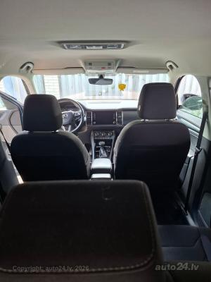 Blue Skoda Kodiaq 2019 in Tallinn, with an engine capacity of 1.50 L and mileage of 180 thousand km for 16999 €, photo 16 on AUTOMOTO.COM.LV