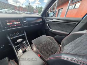 Zils Skoda Kodiaq 2020 Tartu, ar dzinēja tilpumu 2.00 L un nobraukumu 107 tūkst. km par 32990 €, foto 21 vietnē AUTOMOTO.COM.LV