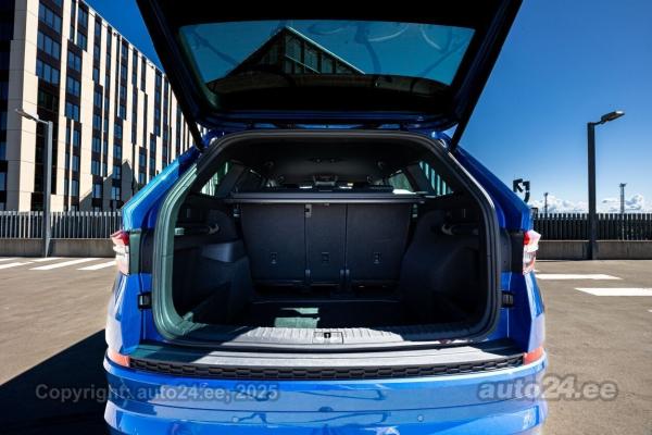 Zils Skoda Kodiaq 2021 Tallina, ar dzinēja tilpumu 2.00 L un nobraukumu 119 tūkst. km par 31800 €, foto 11 vietnē AUTOMOTO.COM.LV