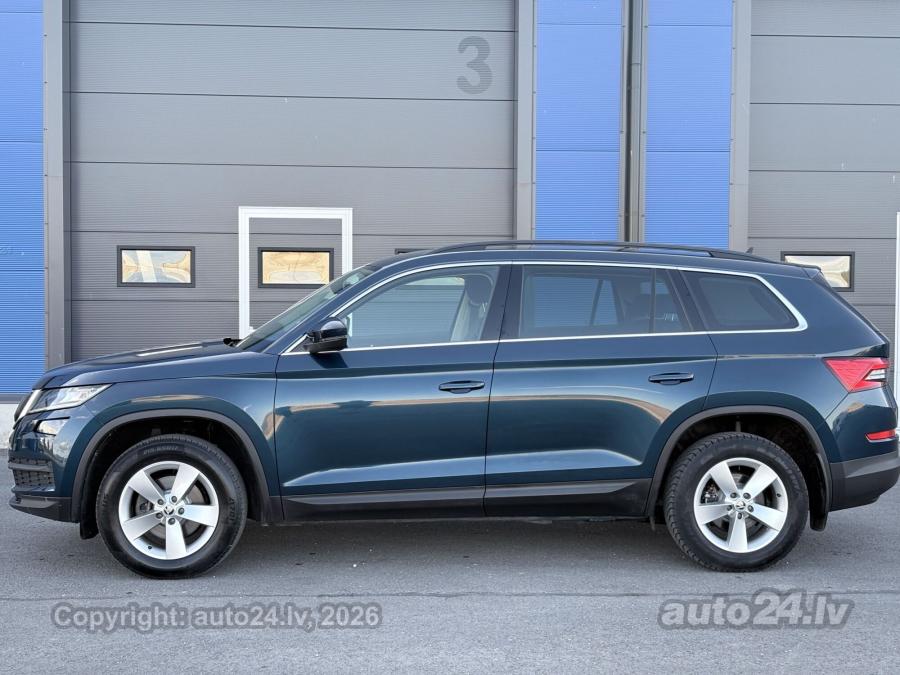 Zils Skoda Kodiaq 2021 Tartu, ar dzinēja tilpumu 1.50 L un nobraukumu 105 tūkst. km par 18990 €, foto 4 vietnē AUTOMOTO.COM.LV