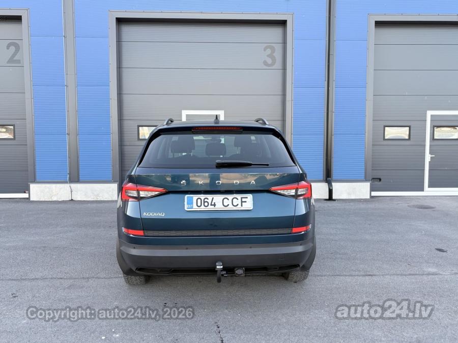 Zils Skoda Kodiaq 2021 Tartu, ar dzinēja tilpumu 1.50 L un nobraukumu 105 tūkst. km par 18990 €, foto 8 vietnē AUTOMOTO.COM.LV