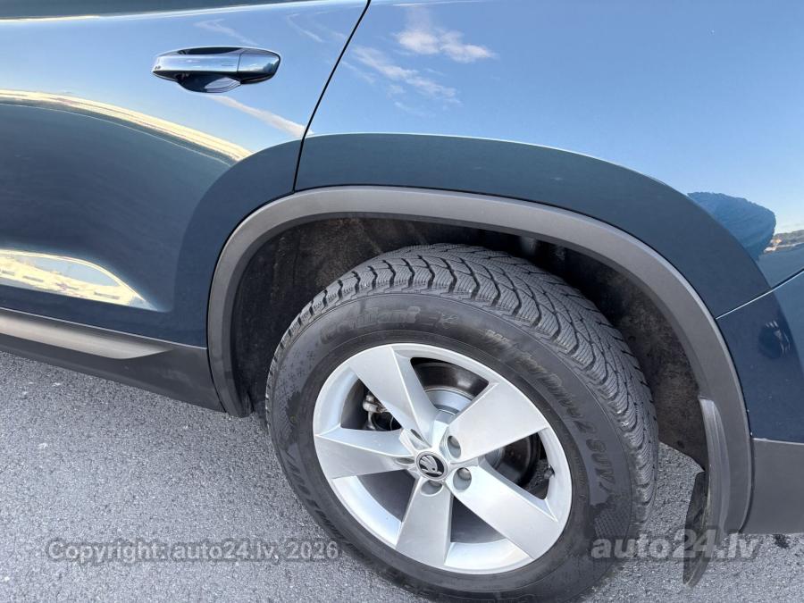Zils Skoda Kodiaq 2021 Tartu, ar dzinēja tilpumu 1.50 L un nobraukumu 105 tūkst. km par 18990 €, foto 10 vietnē AUTOMOTO.COM.LV
