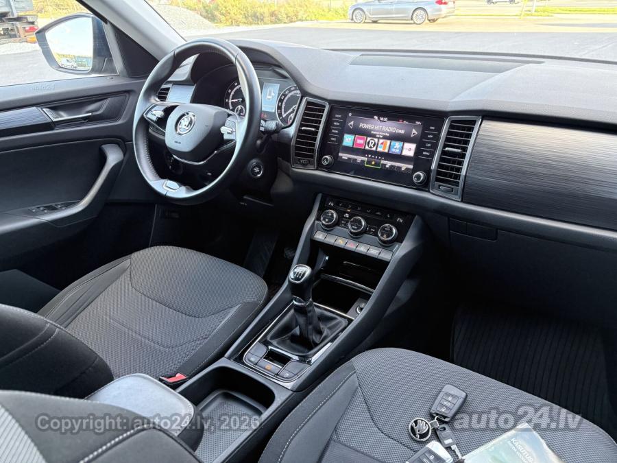 Zils Skoda Kodiaq 2021 Tartu, ar dzinēja tilpumu 1.50 L un nobraukumu 105 tūkst. km par 18990 €, foto 12 vietnē AUTOMOTO.COM.LV