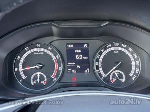 Zils Skoda Kodiaq 2021 Tartu, ar dzinēja tilpumu 1.50 L un nobraukumu 105 tūkst. km par 18990 €, foto 22 vietnē AUTOMOTO.COM.LV