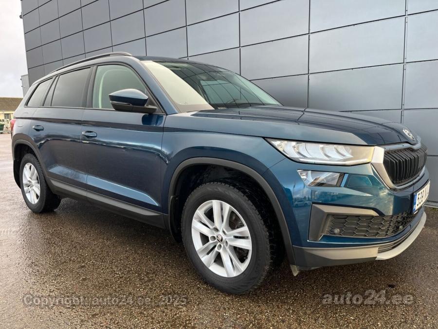 Zils Skoda Kodiaq 2022 Kuresāre, ar dzinēja tilpumu 1.50 L un nobraukumu 52 tūkst. km par 22990 €, foto 3 vietnē AUTOMOTO.COM.LV