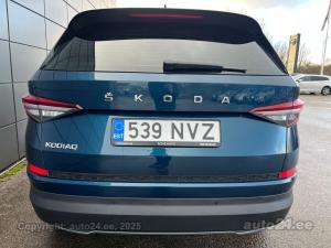 Zils Skoda Kodiaq 2022 Kuresāre, ar dzinēja tilpumu 1.50 L un nobraukumu 52 tūkst. km par 22990 €, foto 5 vietnē AUTOMOTO.COM.LV