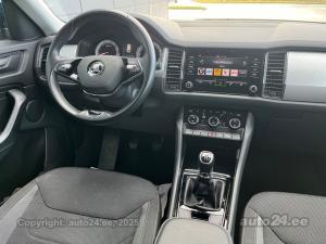 Zils Skoda Kodiaq 2022 Kuresāre, ar dzinēja tilpumu 1.50 L un nobraukumu 52 tūkst. km par 22990 €, foto 11 vietnē AUTOMOTO.COM.LV
