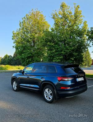 Синий Шкода Kodiaq 2022 в Тарту, объемом двигателя 1.50 л и пробегом 107 тыс. км за 28700 €, фото 5 на AUTOMOTO.COM.LV