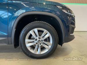 Blue Skoda Kodiaq 2023 in Tallinn, with an engine capacity of 1.97 L and mileage of 72 thousand km for 31990 €, photo 5 on AUTOMOTO.COM.LV