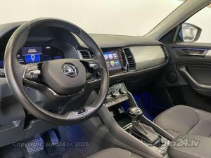 Синий Шкода Kodiaq 2023 в Таллин, объемом двигателя 1.97 л и пробегом 72 тыс. км за 31990 €, фото 12 на AUTOMOTO.COM.LV