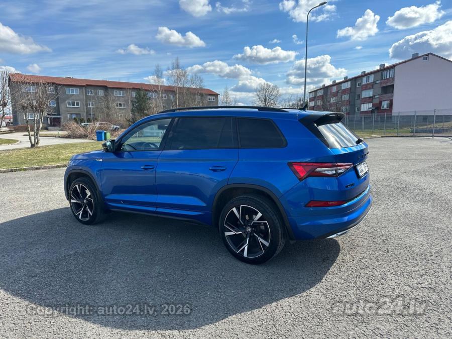 Синий Шкода Kodiaq 2023 в Таллин, объемом двигателя 2.00 л и пробегом 57 тыс. км за 38000 €, фото 5 на AUTOMOTO.COM.LV