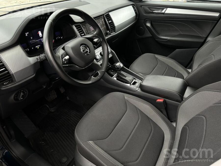 Синий Шкода Kodiaq 2023 в Рига, объемом двигателя 1.50 л и пробегом 49 тыс. км за 27950 €, фото 8 на AUTOMOTO.COM.LV