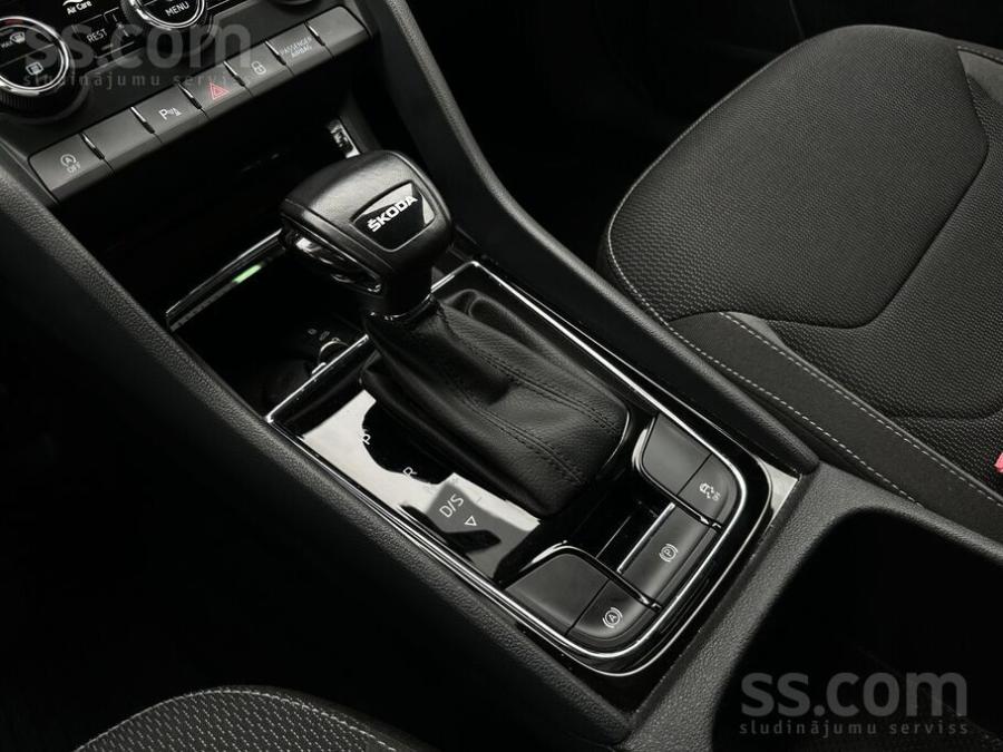 Синий Шкода Kodiaq 2023 в Рига, объемом двигателя 1.50 л и пробегом 49 тыс. км за 27950 €, фото 16 на AUTOMOTO.COM.LV