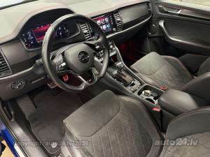 Zils Skoda Kodiaq 2023 Tallina, ar dzinēja tilpumu 2.00 L un nobraukumu 75 tūkst. km par 34900 €, foto 11 vietnē AUTOMOTO.COM.LV
