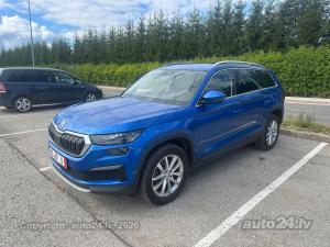 Синий Шкода Kodiaq 2023 в Таллин, объемом двигателя 0.00 л и пробегом 41 тыс. км за 29200 €, фото 3 на AUTOMOTO.COM.LV