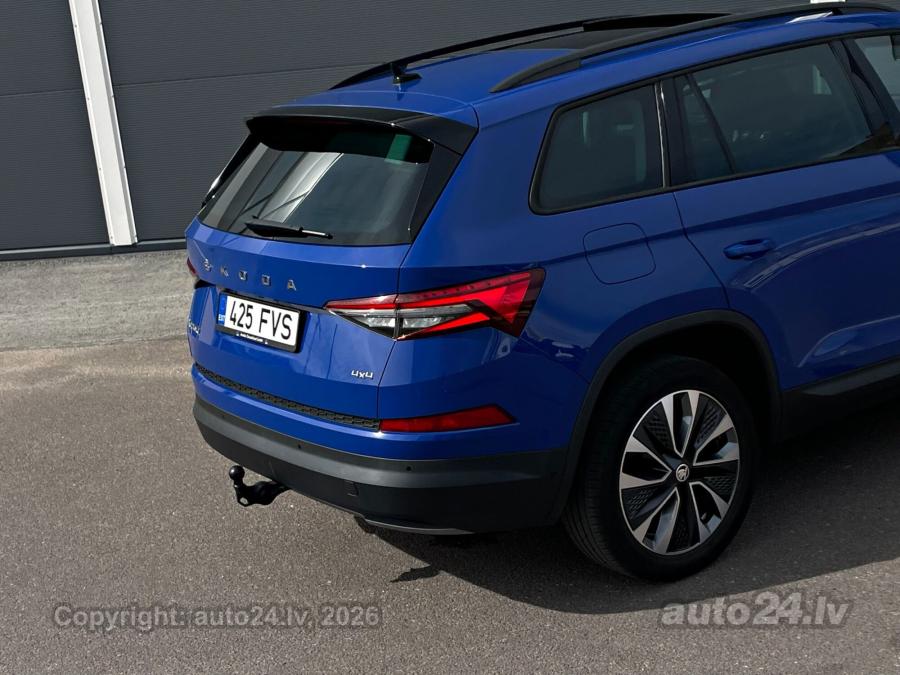 Blue Skoda Kodiaq 2023 in Tallinn, with an engine capacity of 2.00 L and mileage of 119 thousand km for 28500 €, photo 11 on AUTOMOTO.COM.LV