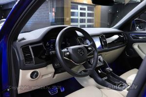 Синий Шкода Kodiaq 2023 в Таллин, объемом двигателя 2.00 л и пробегом 120 тыс. км за 33995 €, фото 8 на AUTOMOTO.COM.LV