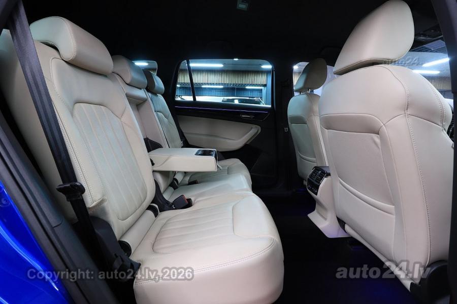 Синий Шкода Kodiaq 2023 в Таллин, объемом двигателя 2.00 л и пробегом 120 тыс. км за 33995 €, фото 11 на AUTOMOTO.COM.LV