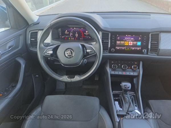 Zils Skoda Kodiaq 2024 Tartu, ar dzinēja tilpumu 2.00 L un nobraukumu 59 tūkst. km par 38500 €, foto 4 vietnē AUTOMOTO.COM.LV