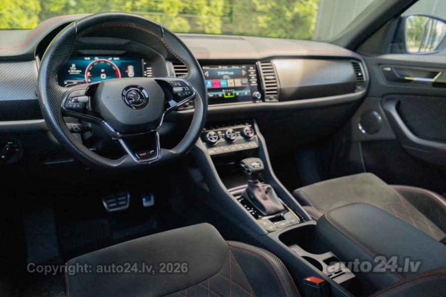 Zils Skoda Kodiaq 2024 Tallina, ar dzinēja tilpumu 2.00 L un nobraukumu 16 tūkst. km par 38900 €, foto 8 vietnē AUTOMOTO.COM.LV