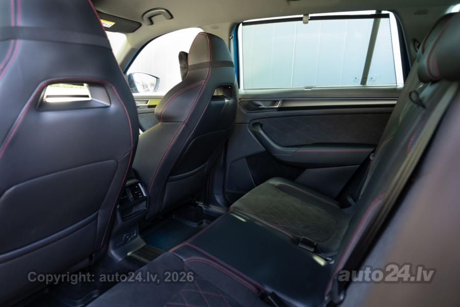 Zils Skoda Kodiaq 2024 Tallina, ar dzinēja tilpumu 2.00 L un nobraukumu 16 tūkst. km par 38900 €, foto 12 vietnē AUTOMOTO.COM.LV