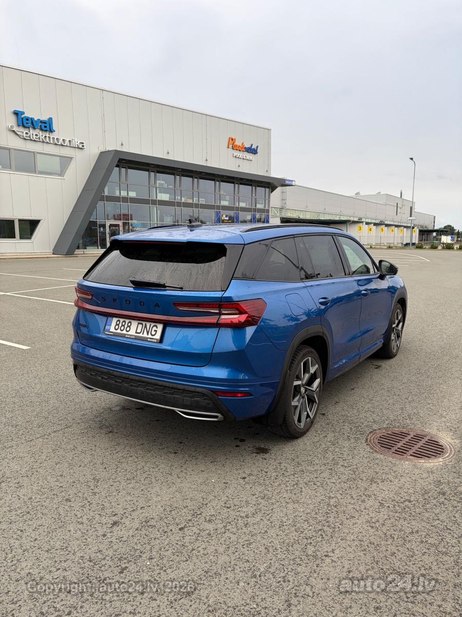 Zils Skoda Kodiaq 2024 Tallina, ar dzinēja tilpumu 1.50 L un nobraukumu 18 tūkst. km par 36900 €, foto 12 vietnē AUTOMOTO.COM.LV
