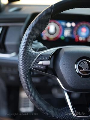 Zils Skoda Kodiaq 2024 Tallina, ar dzinēja tilpumu 1.50 L un nobraukumu 19 tūkst. km par 38900 €, foto 11 vietnē AUTOMOTO.COM.LV