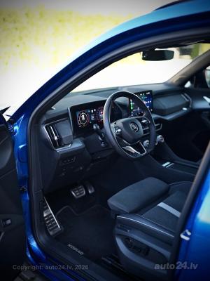 Zils Skoda Kodiaq 2024 Tallina, ar dzinēja tilpumu 1.50 L un nobraukumu 19 tūkst. km par 38900 €, foto 14 vietnē AUTOMOTO.COM.LV