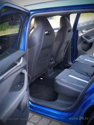 Zils Skoda Kodiaq 2024 Tallina, ar dzinēja tilpumu 1.50 L un nobraukumu 19 tūkst. km par 38900 €, foto 18 vietnē AUTOMOTO.COM.LV