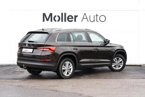 Brūns Skoda Kodiaq 2017 Rīga, ar dzinēja tilpumu 2.00 L un nobraukumu 229 tūkst. km par 19000 €, foto 4 vietnē AUTOMOTO.COM.LV