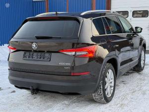 Brown Skoda Kodiaq 2017 in Prienai, with an engine capacity of 1.97 L and mileage of 286 thousand km for 13950 €, photo 11 on AUTOMOTO.COM.LV