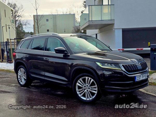 Коричневый Шкода Kodiaq 2017 в Таллин, объемом двигателя 2.00 л и пробегом 315 тыс. км за 13999 €, фото 1 на AUTOMOTO.COM.LV