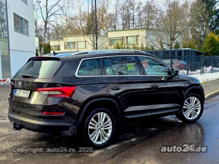 Brown Skoda Kodiaq 2017 in Tallinn, with an engine capacity of 2.00 L and mileage of 315 thousand km for 13999 €, photo 6 on AUTOMOTO.COM.LV