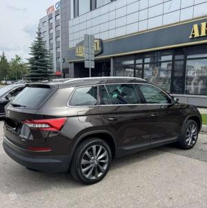 Коричневый Шкода Kodiaq 2017 в Аникщяй, объемом двигателя 1.40 л и пробегом 103 тыс. км за 17900 €, фото 4 на AUTOMOTO.COM.LV