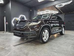 Brūns Skoda Kodiaq 2017 Mažeikiai, ar dzinēja tilpumu 1.97 L un nobraukumu 240 tūkst. km par 17750 €, foto 7 vietnē AUTOMOTO.COM.LV