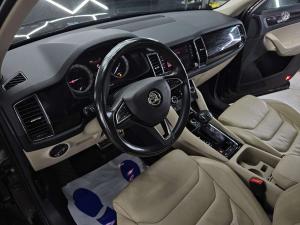 Brūns Skoda Kodiaq 2017 Mažeikiai, ar dzinēja tilpumu 1.97 L un nobraukumu 240 tūkst. km par 17750 €, foto 14 vietnē AUTOMOTO.COM.LV
