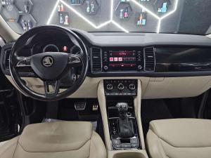 Brūns Skoda Kodiaq 2017 Mažeikiai, ar dzinēja tilpumu 1.97 L un nobraukumu 240 tūkst. km par 17750 €, foto 17 vietnē AUTOMOTO.COM.LV