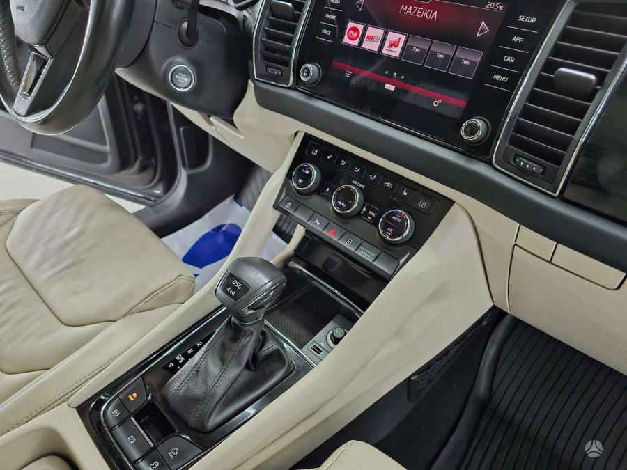 Brūns Skoda Kodiaq 2017 Mažeikiai, ar dzinēja tilpumu 1.97 L un nobraukumu 240 tūkst. km par 17750 €, foto 22 vietnē AUTOMOTO.COM.LV