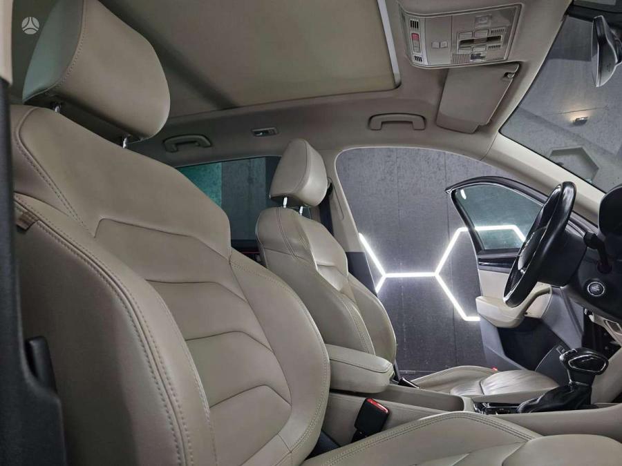 Brūns Skoda Kodiaq 2017 Mažeikiai, ar dzinēja tilpumu 1.97 L un nobraukumu 240 tūkst. km par 17750 €, foto 24 vietnē AUTOMOTO.COM.LV