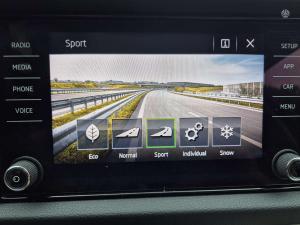 Brūns Skoda Kodiaq 2017 Mažeikiai, ar dzinēja tilpumu 1.97 L un nobraukumu 240 tūkst. km par 17750 €, foto 35 vietnē AUTOMOTO.COM.LV