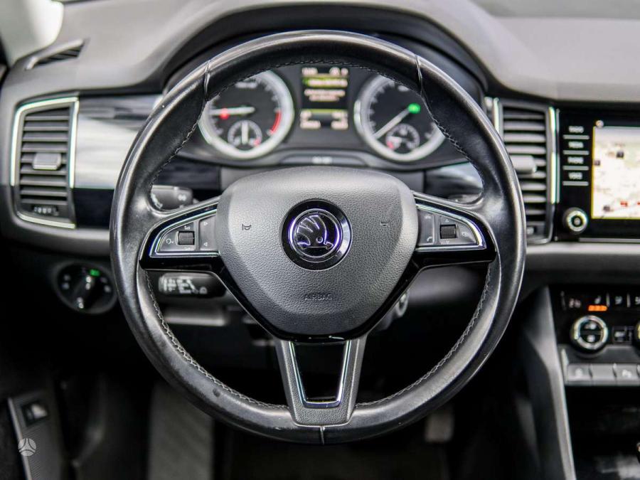Brūns Skoda Kodiaq 2017 Kauņa, ar dzinēja tilpumu 1.97 L un nobraukumu 265 tūkst. km par 16950 €, foto 18 vietnē AUTOMOTO.COM.LV