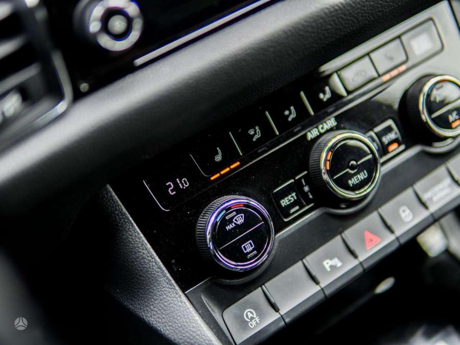 Brūns Skoda Kodiaq 2017 Kauņa, ar dzinēja tilpumu 1.97 L un nobraukumu 265 tūkst. km par 16950 €, foto 22 vietnē AUTOMOTO.COM.LV