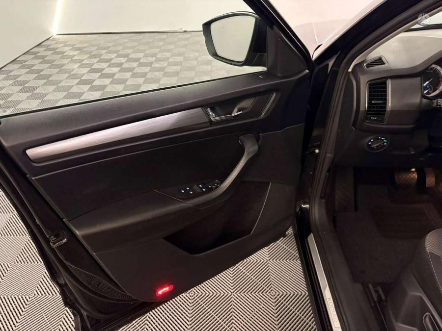 Коричневый Шкода Kodiaq 2017 в Мариямполе, объемом двигателя 1.97 л и пробегом 271 тыс. км за 13999 €, фото 31 на AUTOMOTO.COM.LV