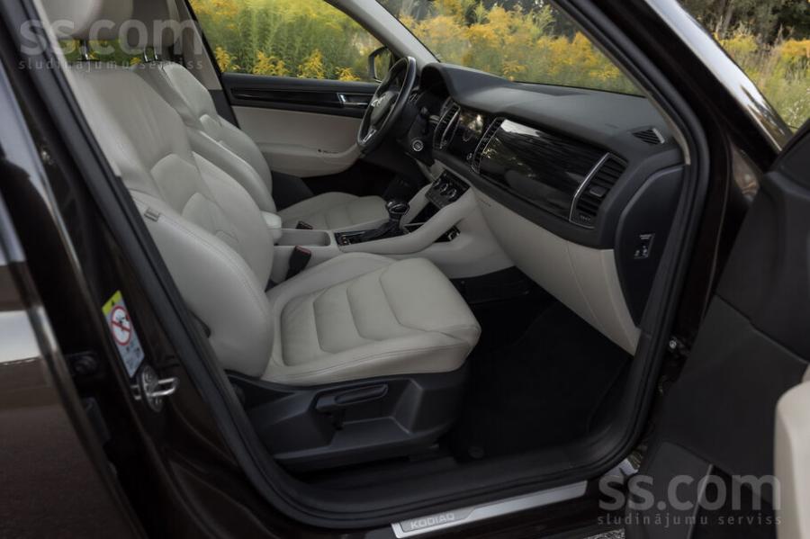 Brūns Skoda Kodiaq 2017 Rīga, ar dzinēja tilpumu 2.00 L un nobraukumu 231 tūkst. km par 15300 €, foto 12 vietnē AUTOMOTO.COM.LV
